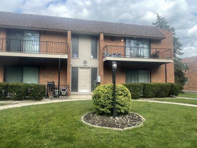 623 N Carroll Pkwy Apt 101, Glenwood, IL 60425
