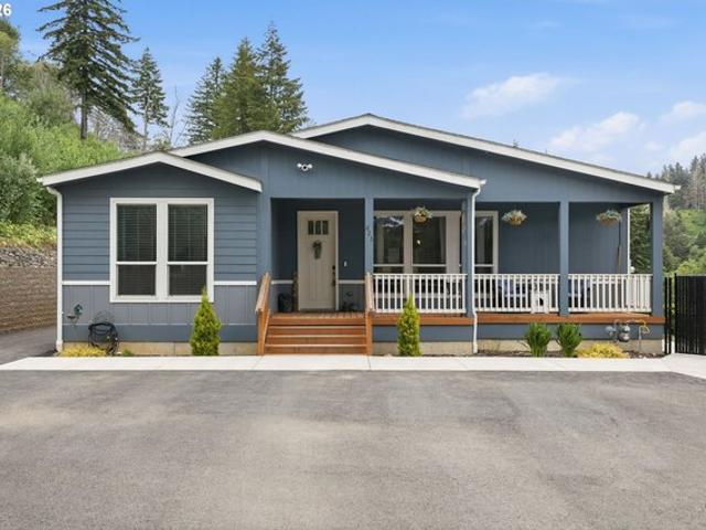 623 N Overlook Loop, Otis, OR 97368