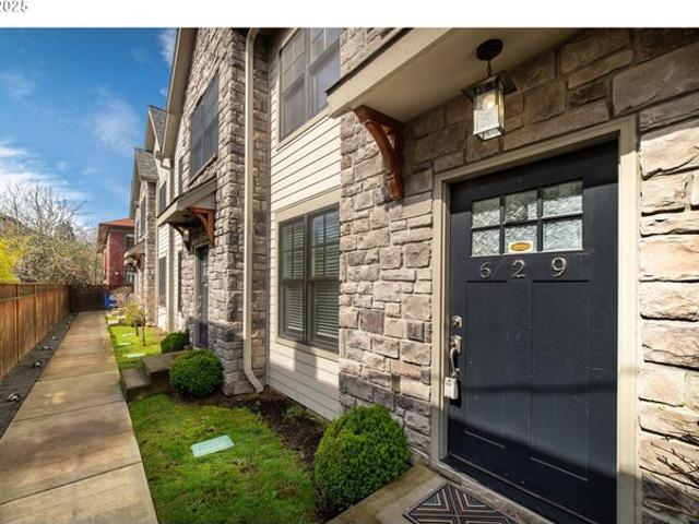 623 NE Randall Ave, Portland, OR 97232