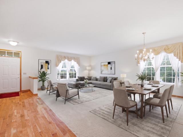 623 Saugatuk Circle