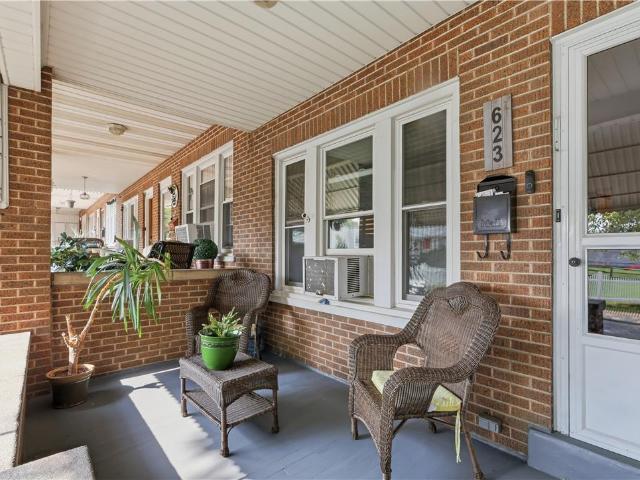 623 Saint Elmo Street