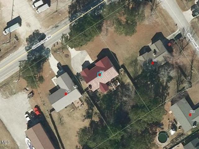 623 Queens Creek Rd, Hubert, NC 28539