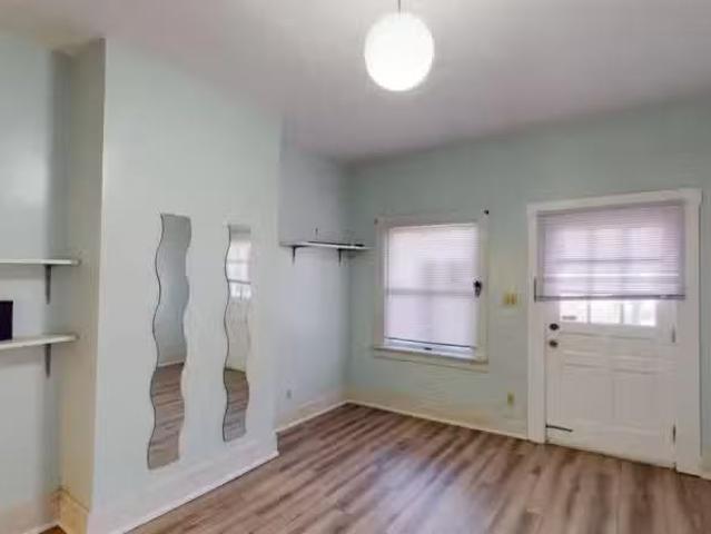 623 Riddle Road, Cincinnati, OH 45220
