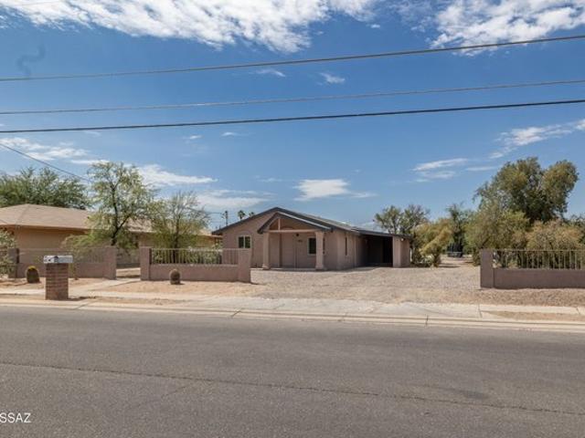 623 W Thurber Rd, Tucson, AZ 85705