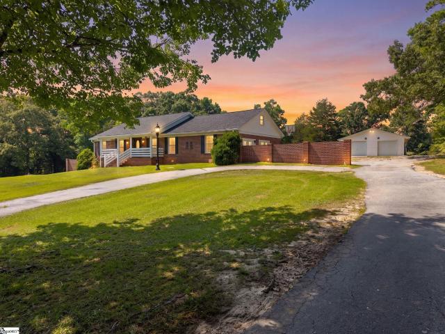 623 W Ridgway Drive