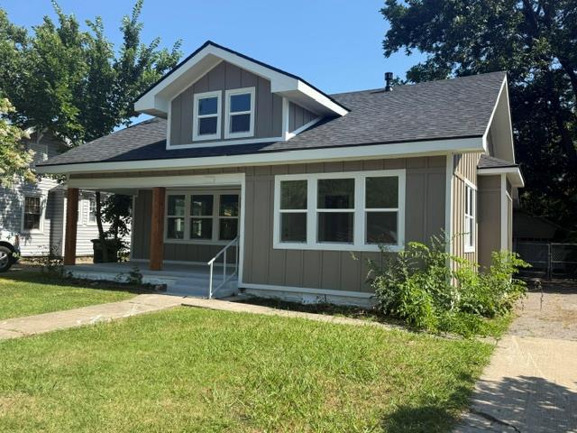 623 W Rosa Street