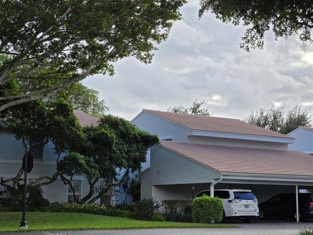6245 Old Court Rd Apt 101, Boca Raton, FL 33433