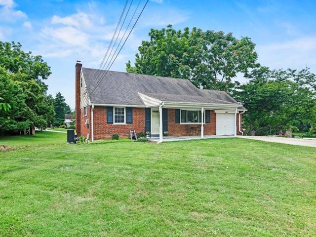 6245 Blackburn Dr, Miami Township, OH 45140