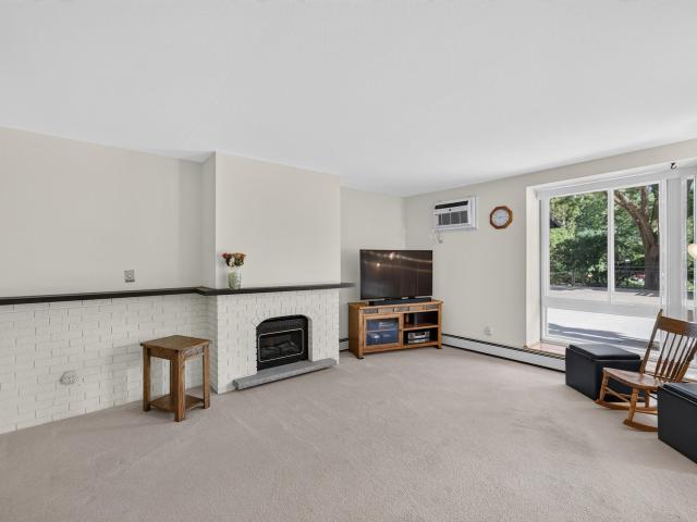 6245 Charing Cross Lane