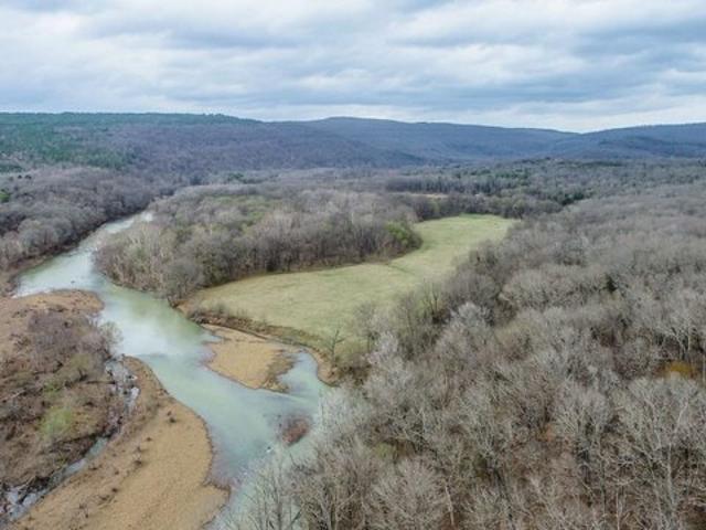 6245 Rainwater Rd, Uniontown, AR 72955