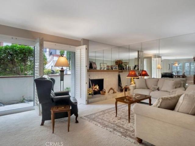 6246 Riviera Cir, Long Beach, CA 90815