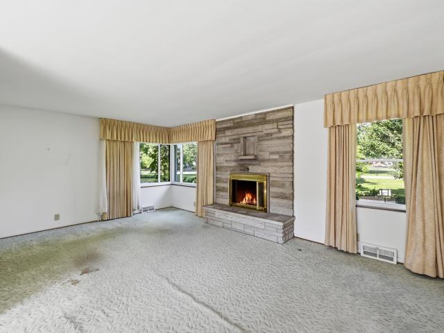 6247 Acton Road