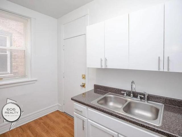 6248 6 S Western Ave # 2400, Chicago, IL 60636
