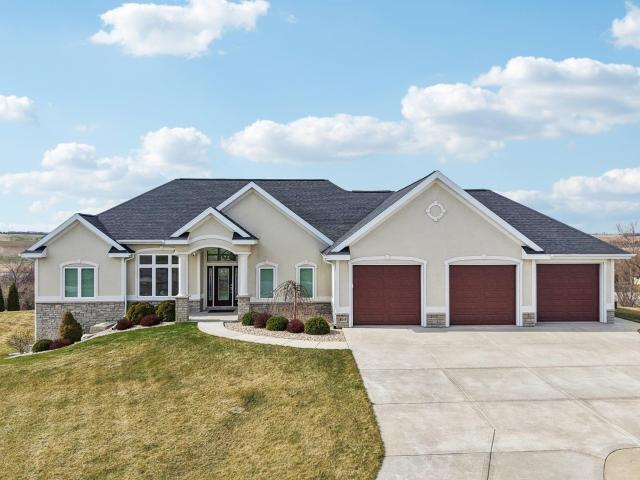 6249 Amethyst Dr, Waunakee, WI 53597 | Compass