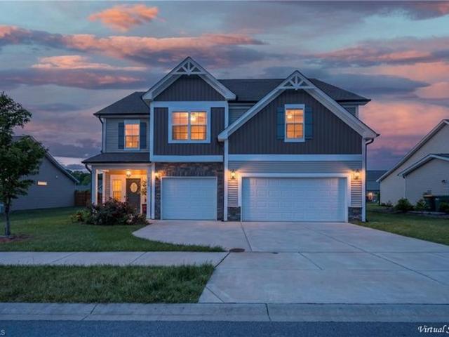 6249 Finch Meadow Ct, Clemmons, NC 27012