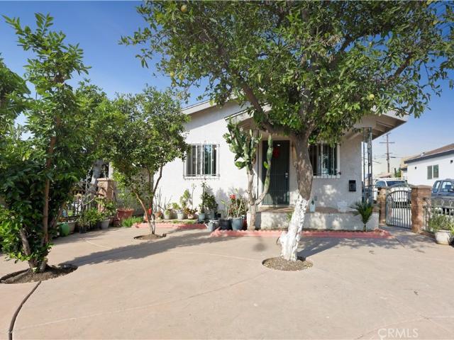 6249 Hollenbeck St, Huntington Park, CA 90255 | MLS #DW26071