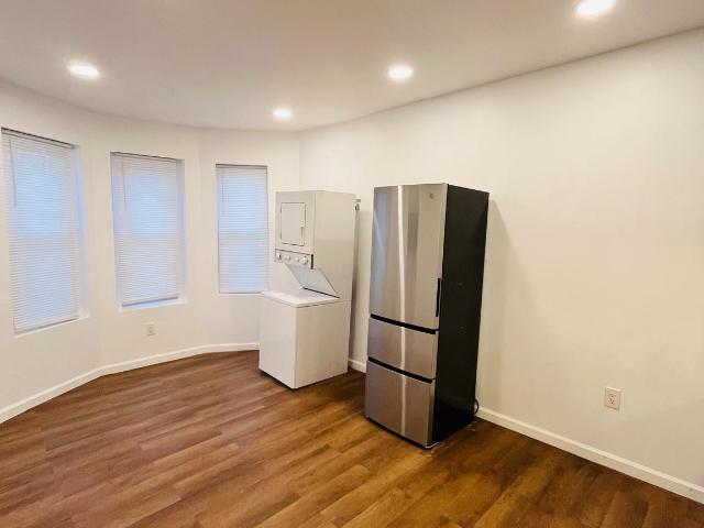 6249 Reedland St, Unit 2, Philadelphia, PA 19142 | Compass