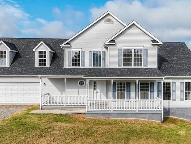 6240 Melon Rd, Sutherlin, VA 24594