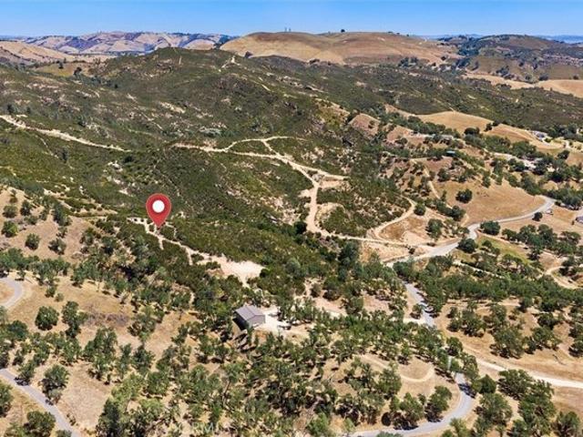 6240 Nacimiento Shores Rd, Lake Nacimiento, CA 93426
