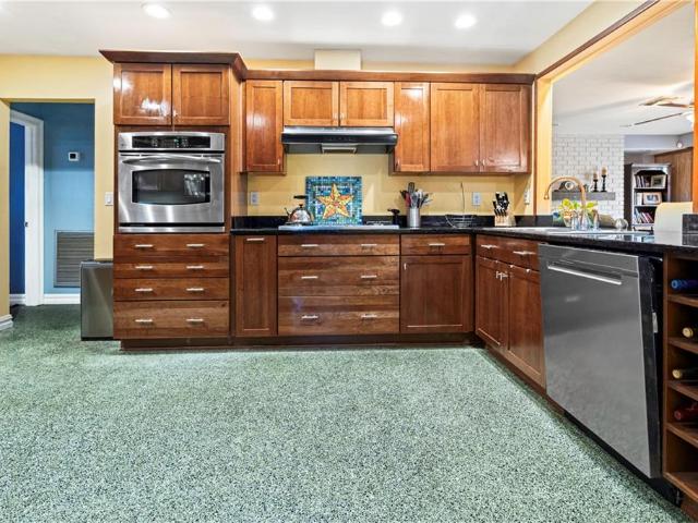 6240 Carlson Drive