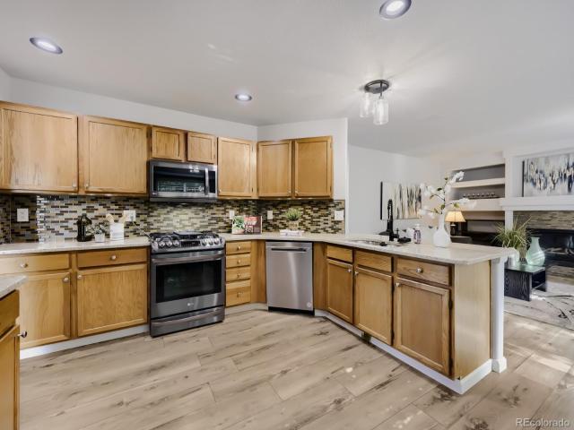 6240 E 122nd Drive