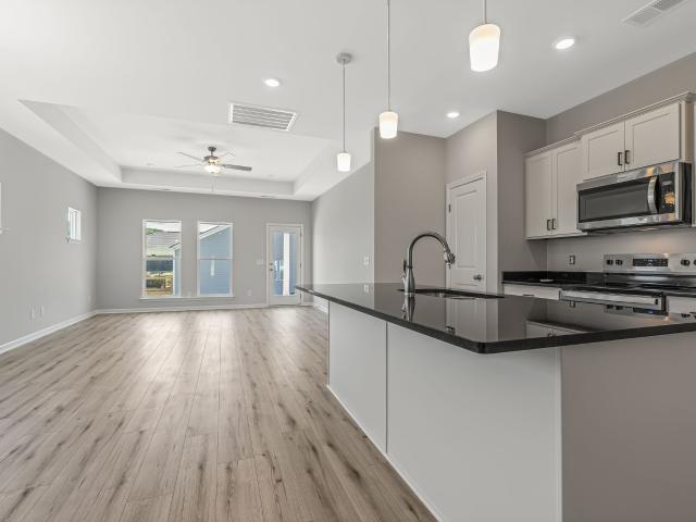 6240 Kenwyn Pass