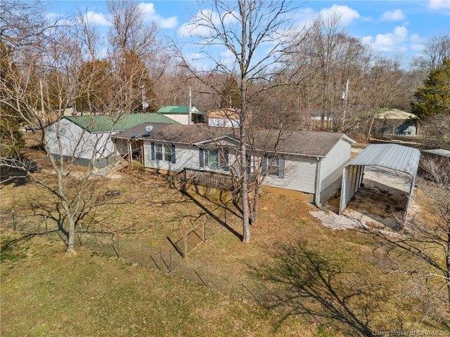 6240 S Wild Meadows Rdg, Paoli, IN 47454