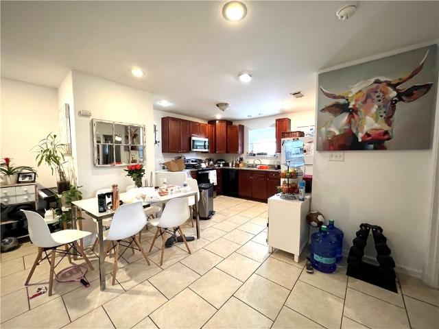 6241 43 Bellaire Drive