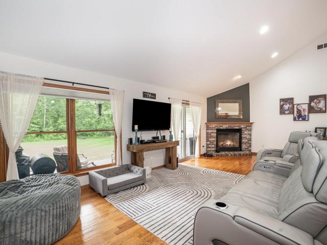 6242 N Geneva Rd, Coleman, MI