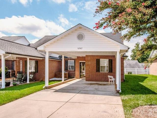 6242 Orchid Ct, Denver, NC 28037