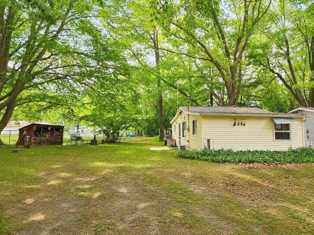 6242 Beech Dr, Lake, MI 48632
