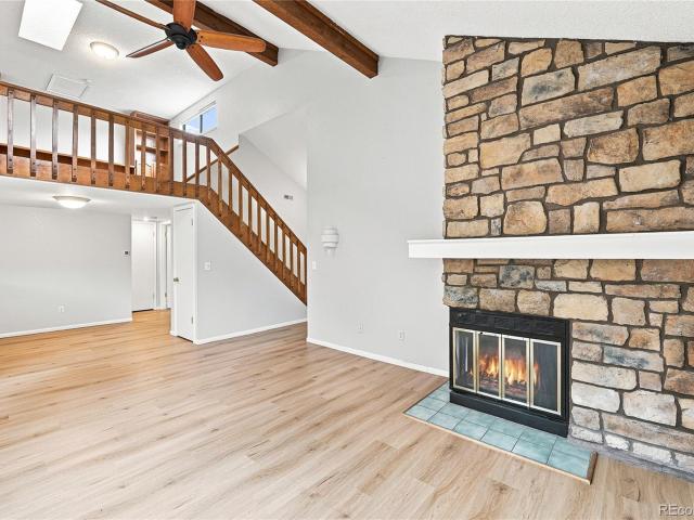 6242 Willow Lane