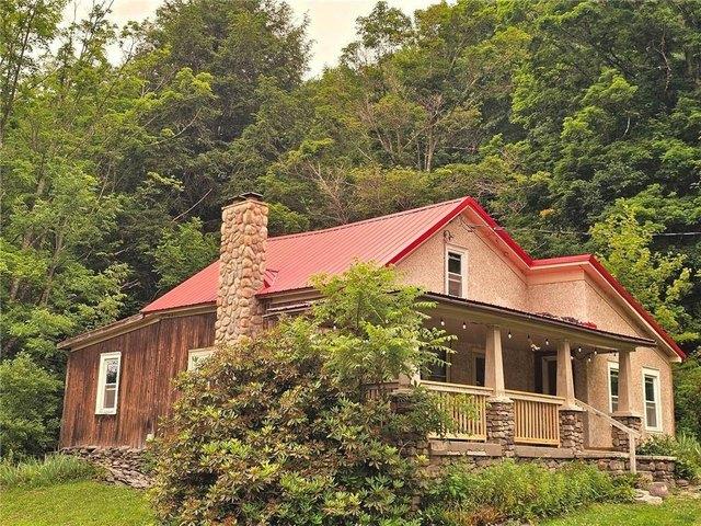 6243 Charlotte Creek Rd, Davenport, NY 13750