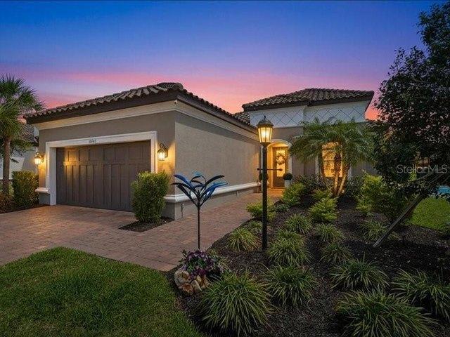 6243 Plateau Ct, Sarasota, FL 34243