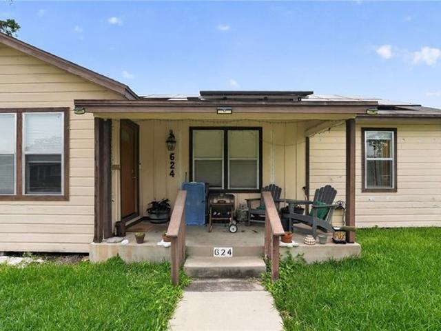 624 Chamberlain St, Corpus Christi, TX 78404