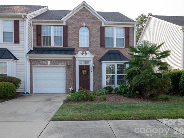 624 Bayou Cir, Clover, SC 29710