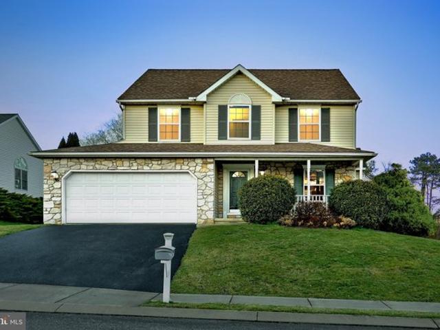 624 Bartlett Dr, Dallastown, PA 17313