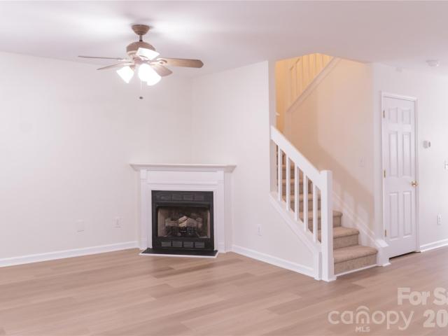 624 Gelderland Dr, Matthews, NC 28104 | MLS #4375 | Compass