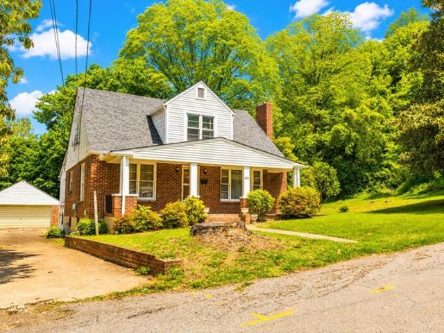 624 E Tyler Ln, Covington, VA 24426