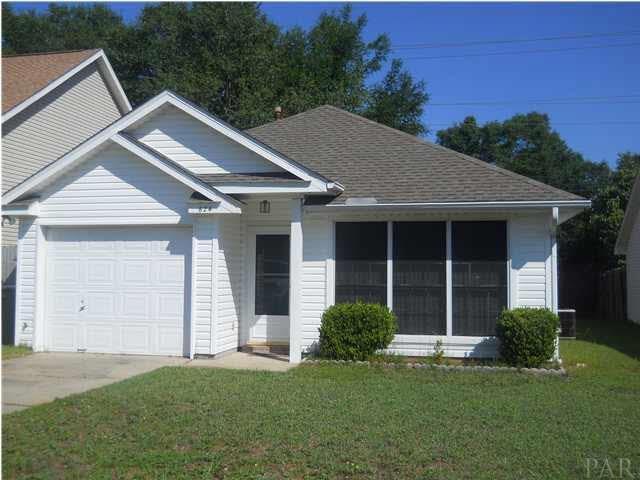 624 Eastwood Cir, 2 beds, 2 full baths