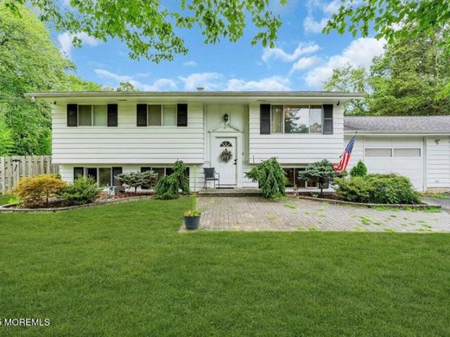 624 Fort Plains Rd, Howell, NJ 07731