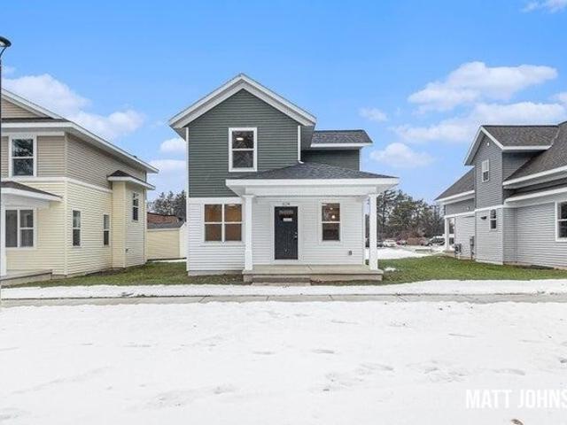 624 Hazen St SE, Grand Rapids, MI 49507