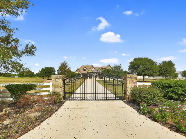624 High Meadow Ranch Drive