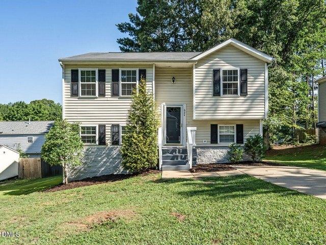 624 Oleander Rd, Raleigh, NC 27603