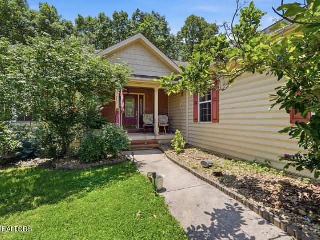 624 Lakeview Drive