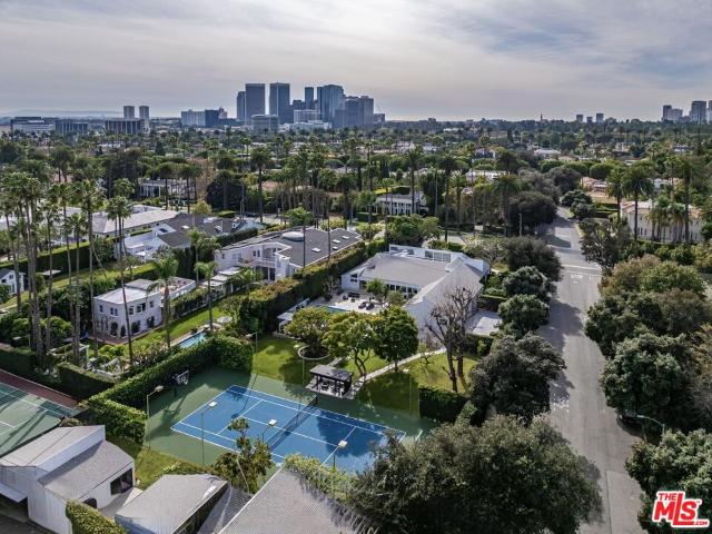 624 N Beverly Dr, Beverly Hills, CA 90210 | MLS #26665 | Compass