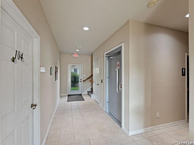 624 N Main, Unit 204