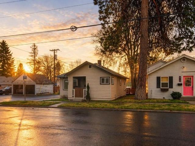 624 NW Hill St, Bend, OR 97703