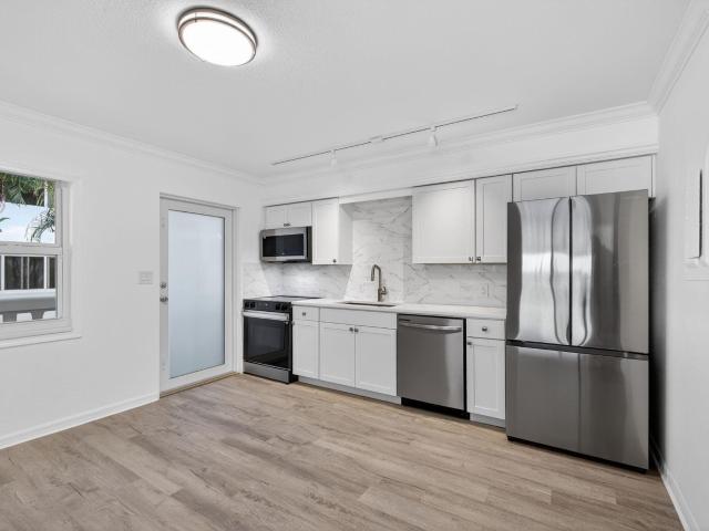 624 Southwind Cir, Unit 4, North Palm Beach, FL 33408 | MLS #B26013 | Compass
