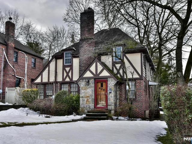 624 Ramapo Road